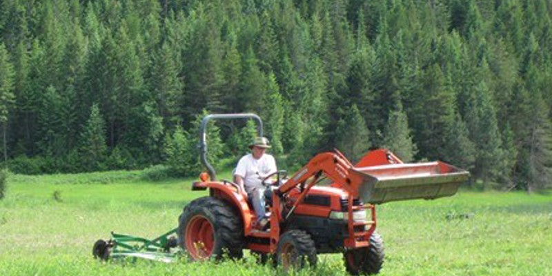 7 Things People Love About Living in Rural Areas Tractor Ranch Company ...